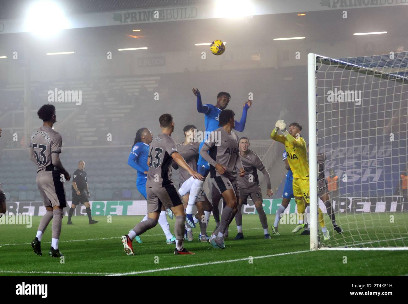 Peterborough, UK. 31st Oct, 2023. Emmanuel Fernandez (PU) scores the ...