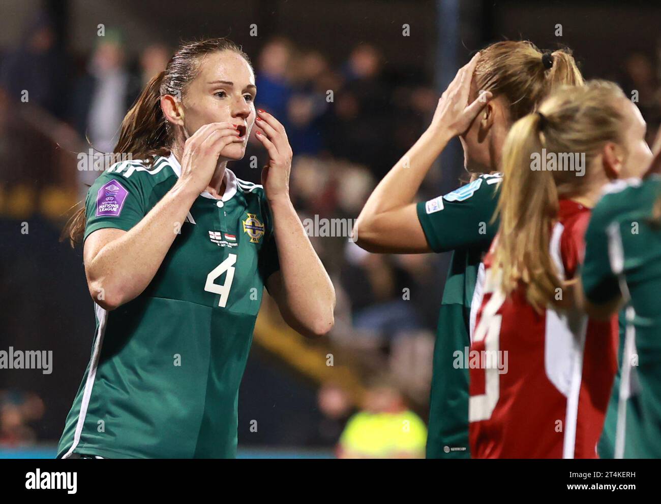 Sarah mcfadden international football hi-res stock photography and ...
