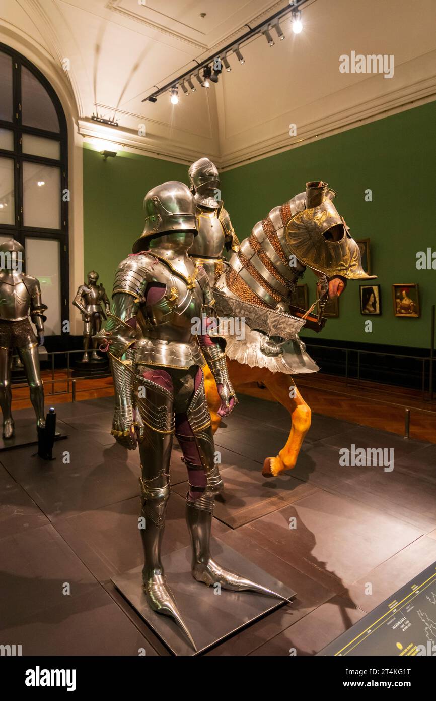 Inside an armoury hi-res stock photography and images - Alamy