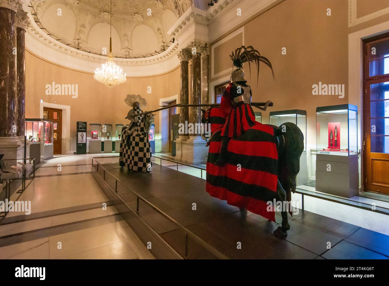 Vienna: knight's armor in museum Hofjagd- und Rüstkammer (Imperial ...