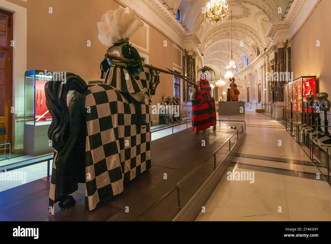 Vienna: knight's armor in museum Hofjagd- und Rüstkammer (Imperial ...