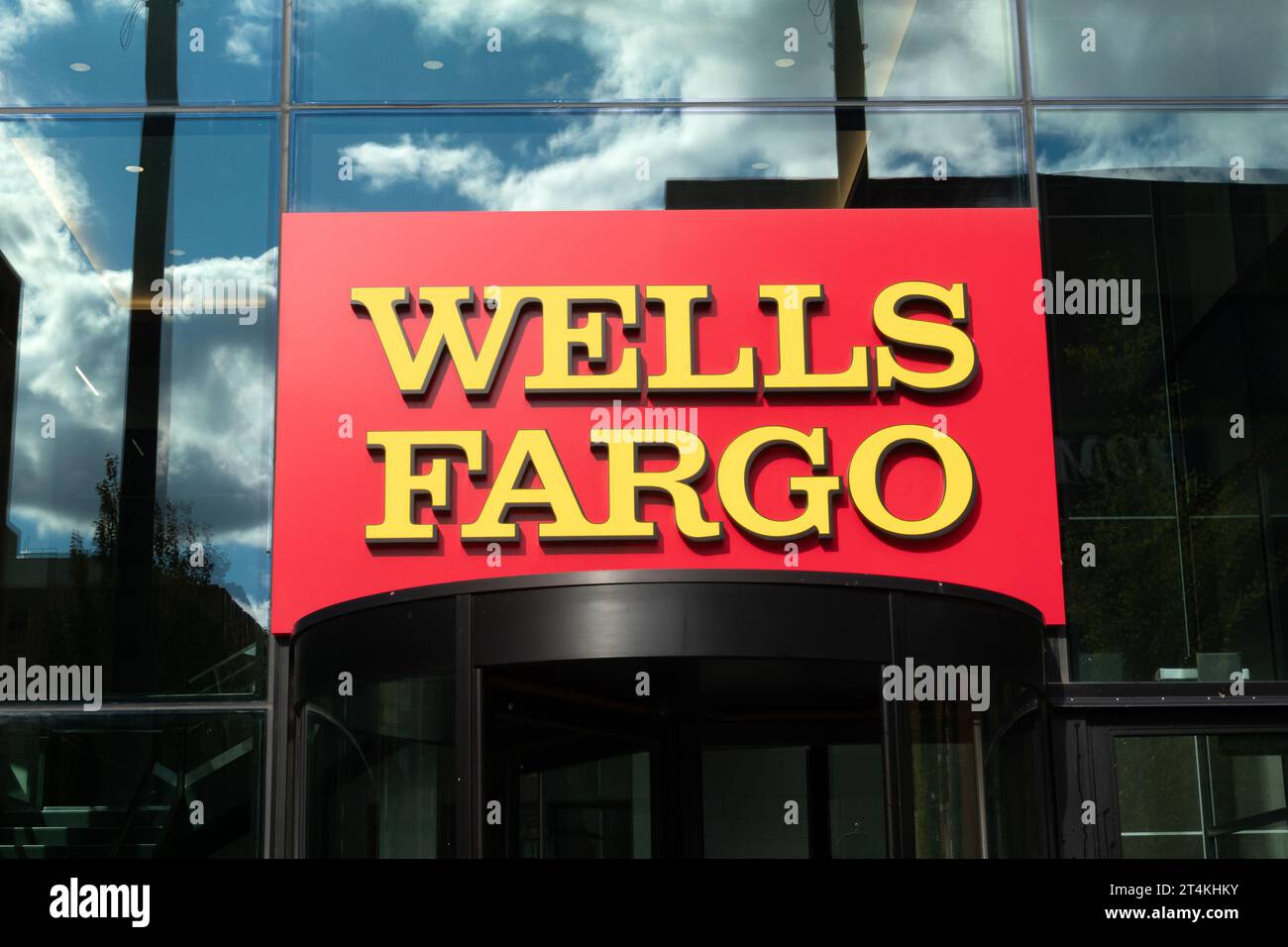 Rochester savings bank hi-res stock photography and images - Alamy