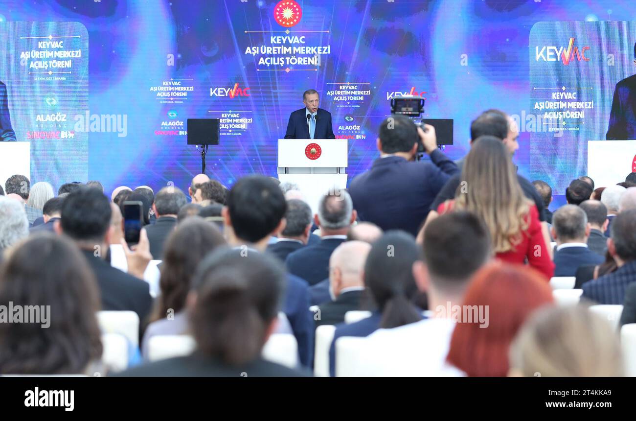 Chinas sinovac biotech hi-res stock photography and images - Alamy