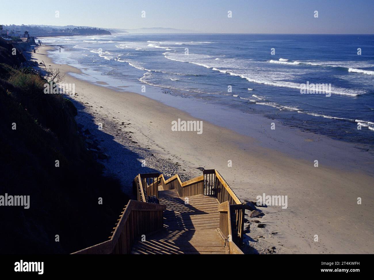 Beach access stairway, San Elijo State Park, California Stock Photo - Alamy