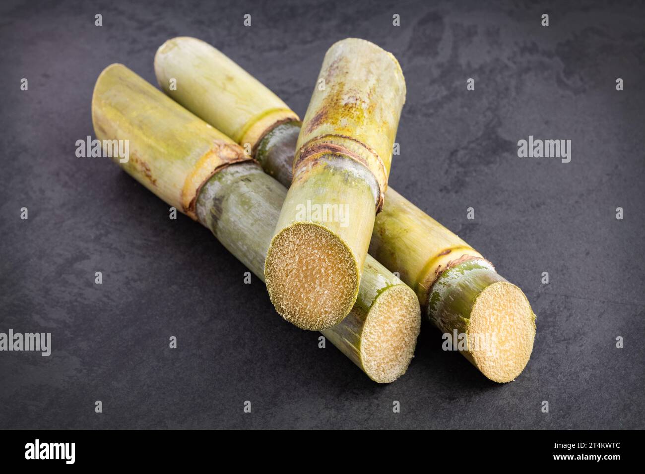 Organic sugar cane stalks - Saccharum officinarum Stock Photo - Alamy