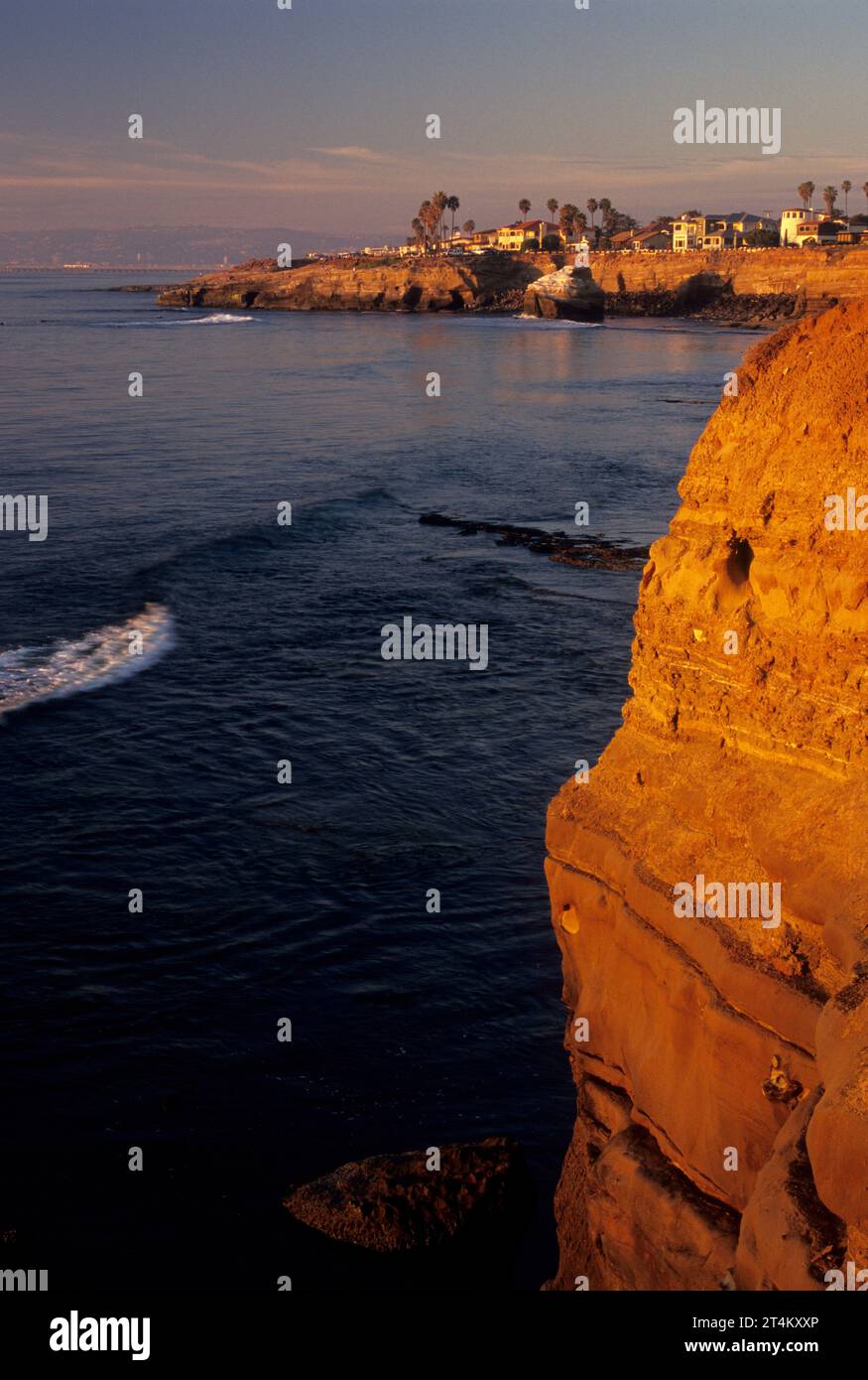 Point loma ocean beach hi-res stock photography and images - Alamy