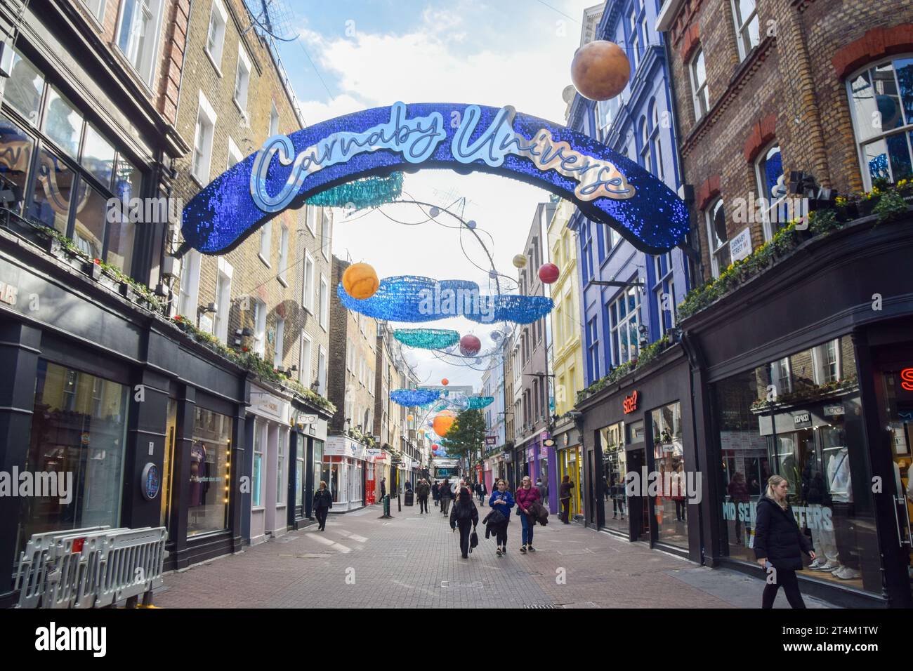 London, UK. 31st October 2023. This year's winter decorations, themed ...