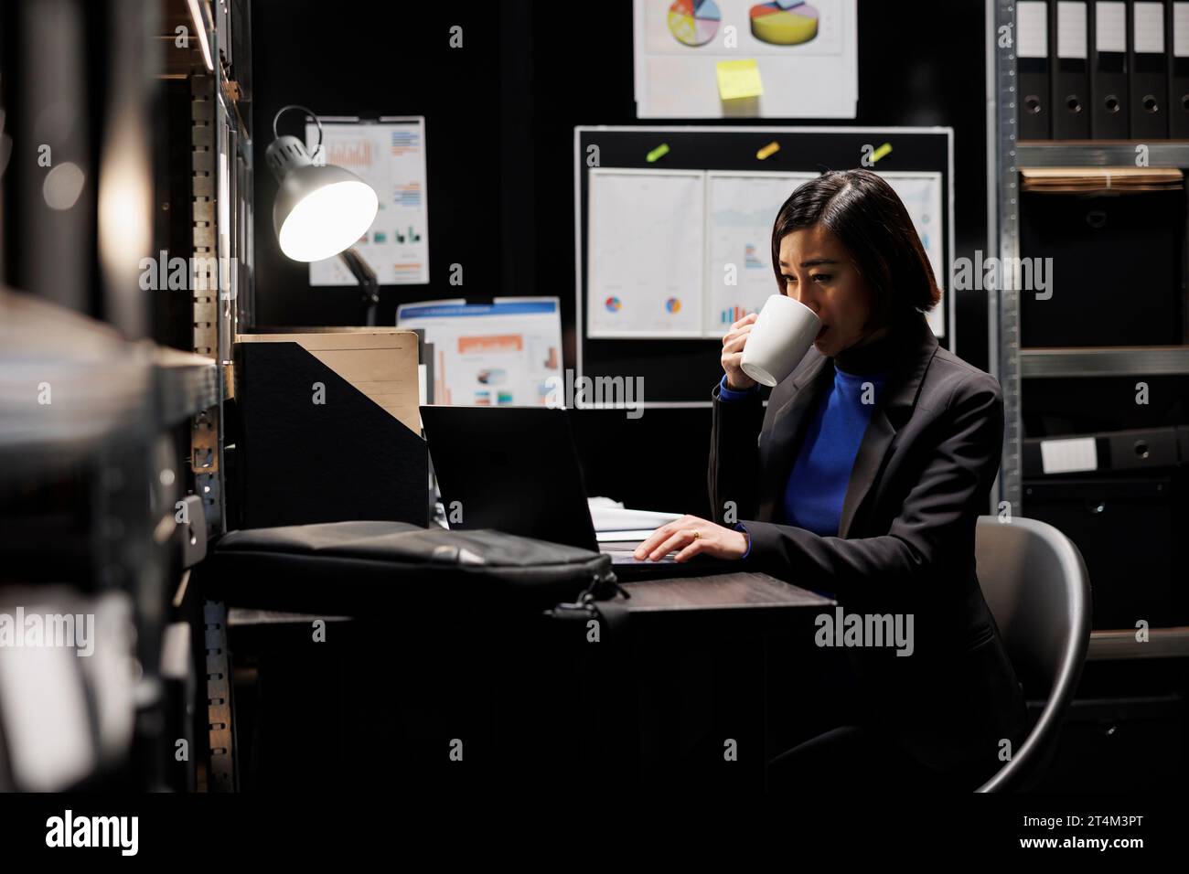Accountant businesswoman employee enjoying mug of coffee starting her ...
