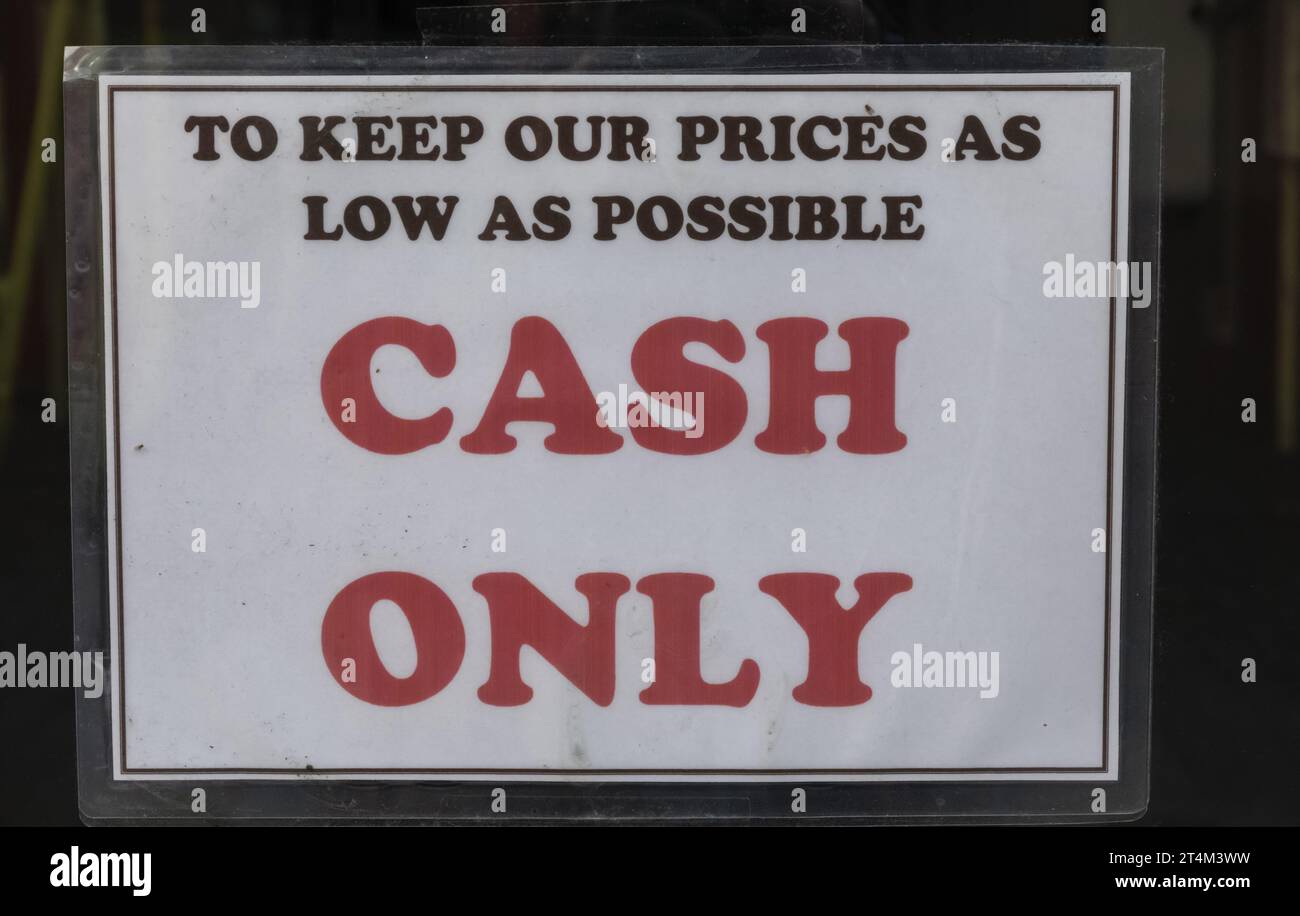 Cash only sign hi-res stock photography and images - Alamy