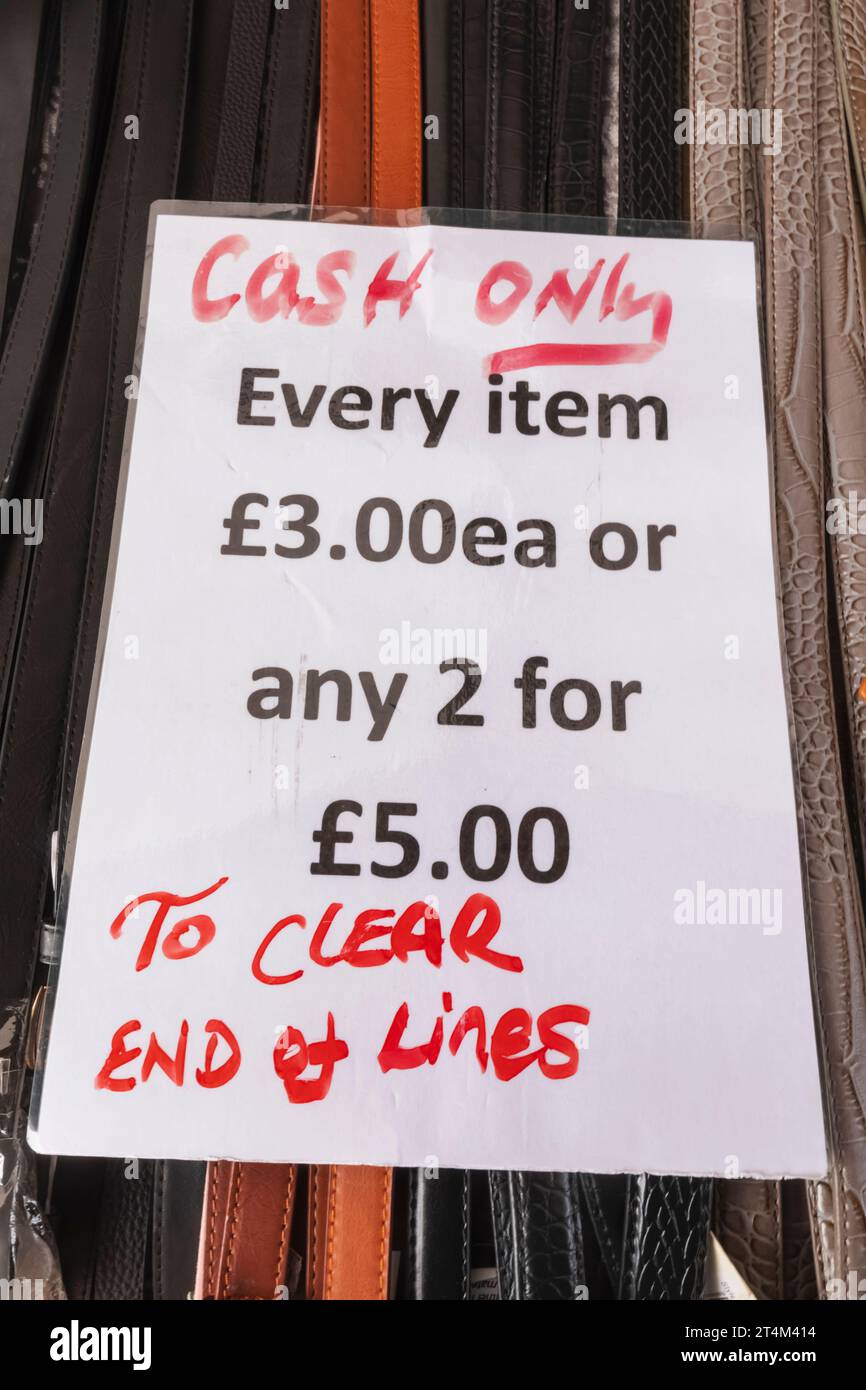 Cash only sign hi-res stock photography and images - Alamy