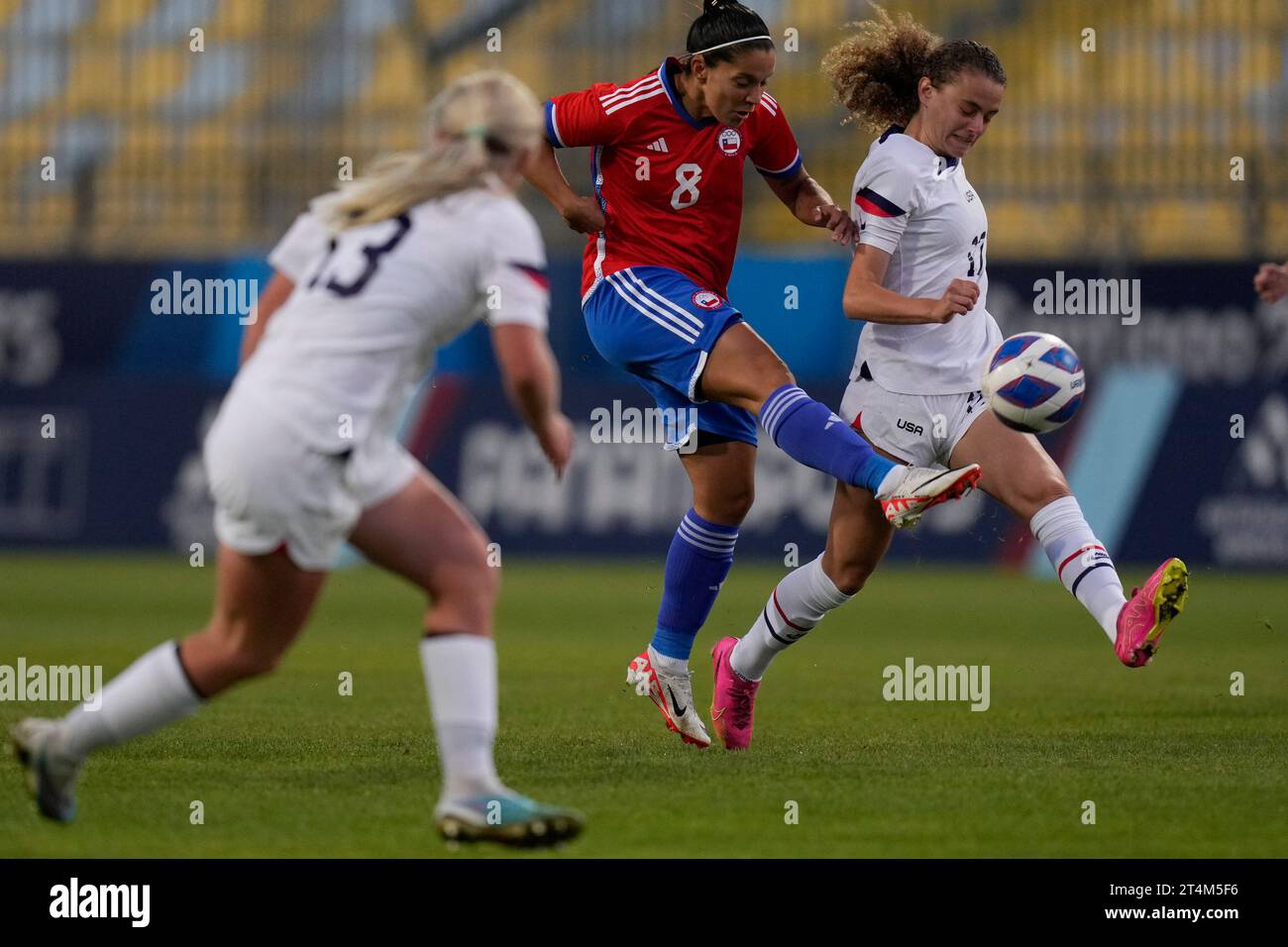 Chile's Karen Araya, center, and Eleanor Klinger of the United States ...