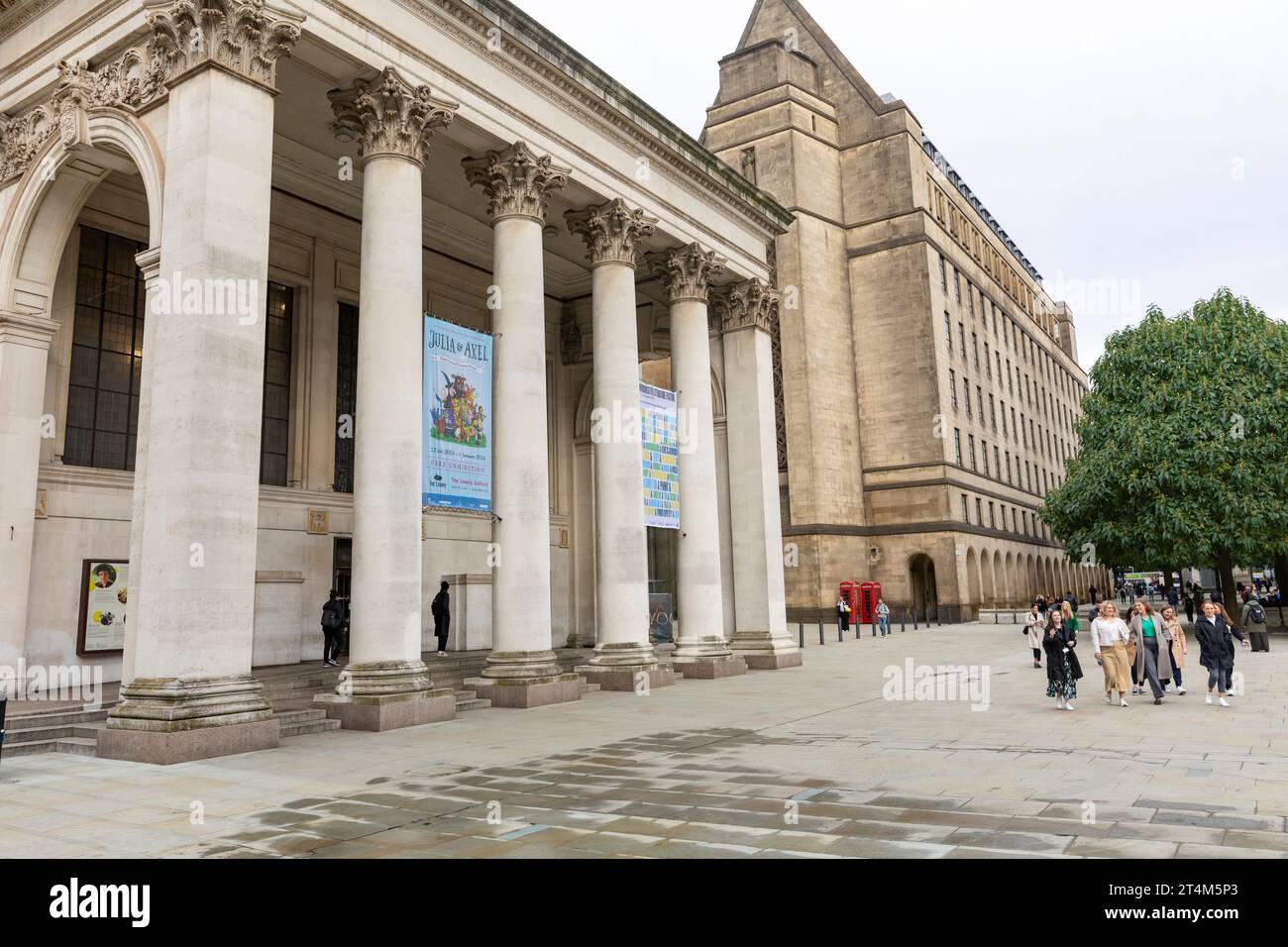 Manchester library in Manchester city centre, exterior of this stone ...