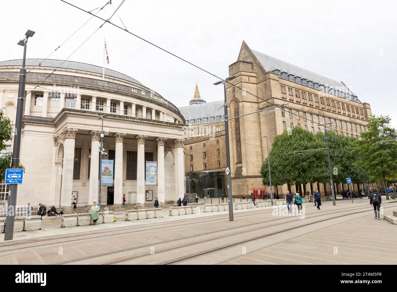 Manchester library in Manchester city centre, exterior of this stone ...