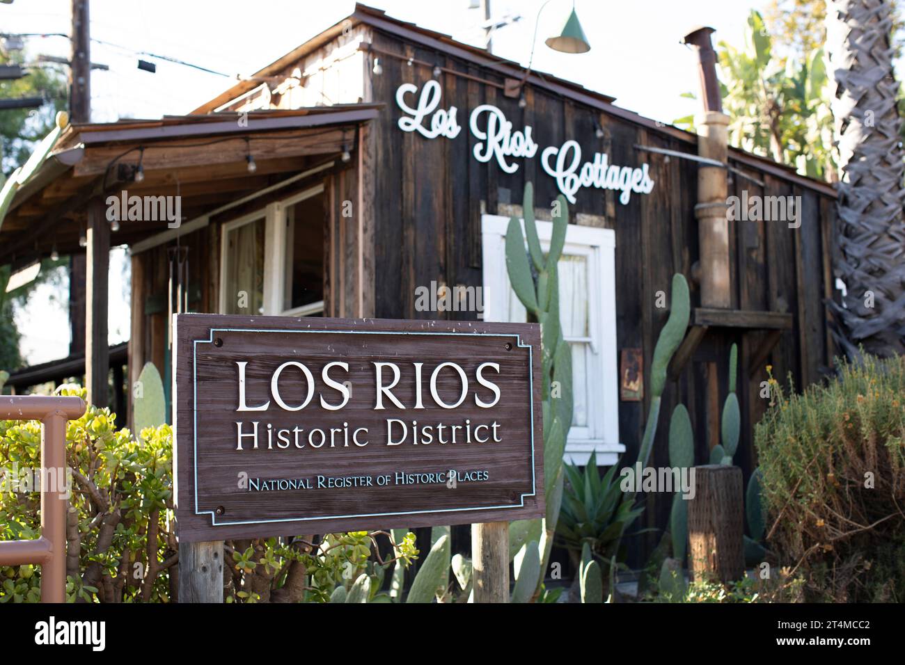 Historic district sign hi-res stock photography and images - Alamy