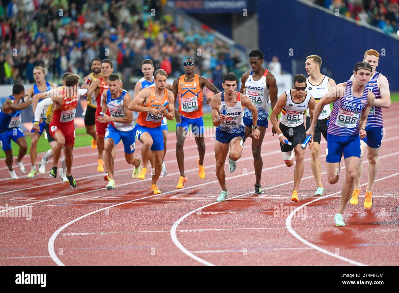 Men's 4x400 metres relay final. European Championships Munich 2022 ...