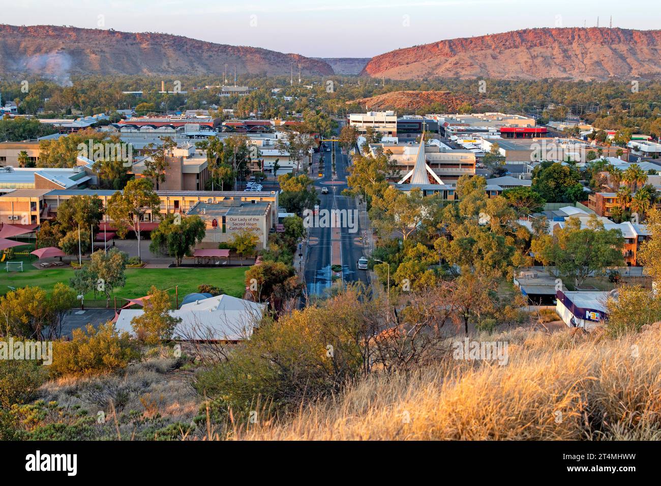 Dawn view over Alice Springs and Heavitree Gap Stock Photo - Alamy
