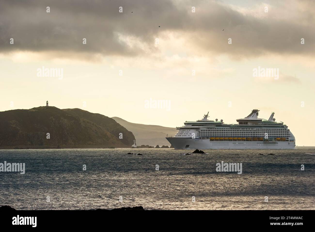 Cruise ship Explorer of the Seas enters Wellington Harbour, New Zealand ...