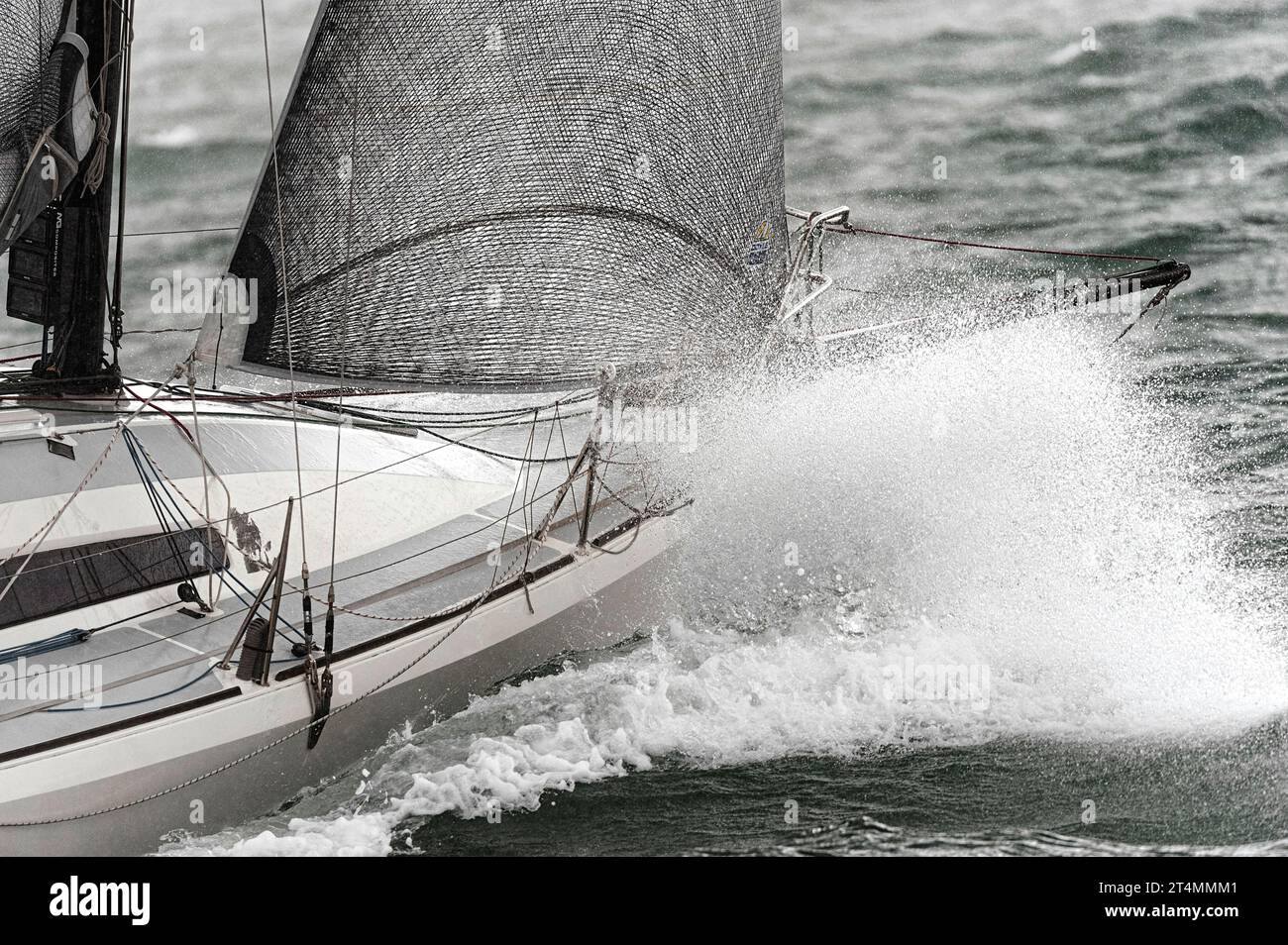 Yacht sailing in Cook Strait, New Zealand Stock Photo - Alamy