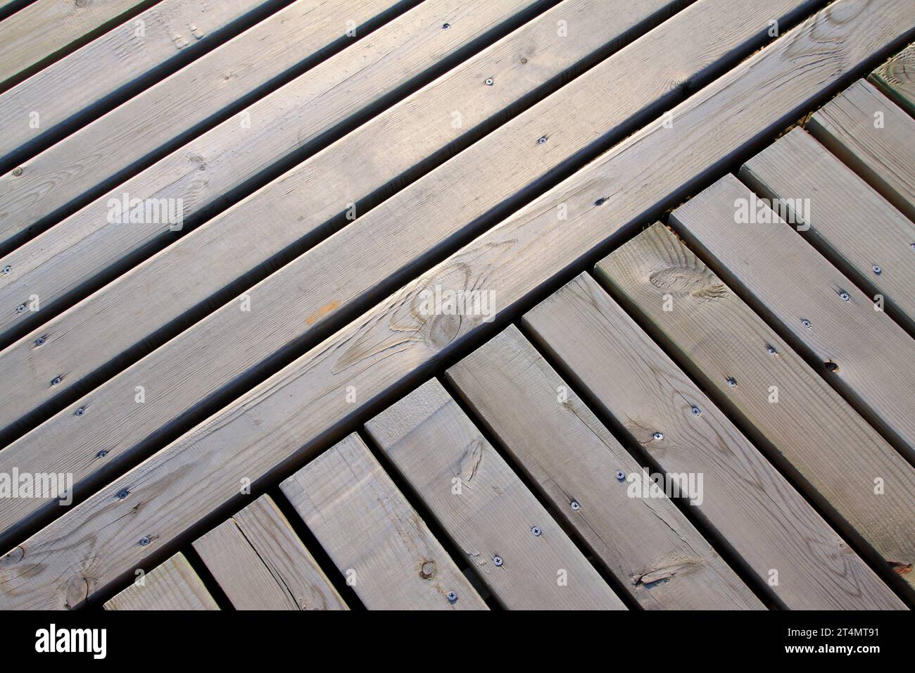 Splicing wood hi-res stock photography and images - Alamy