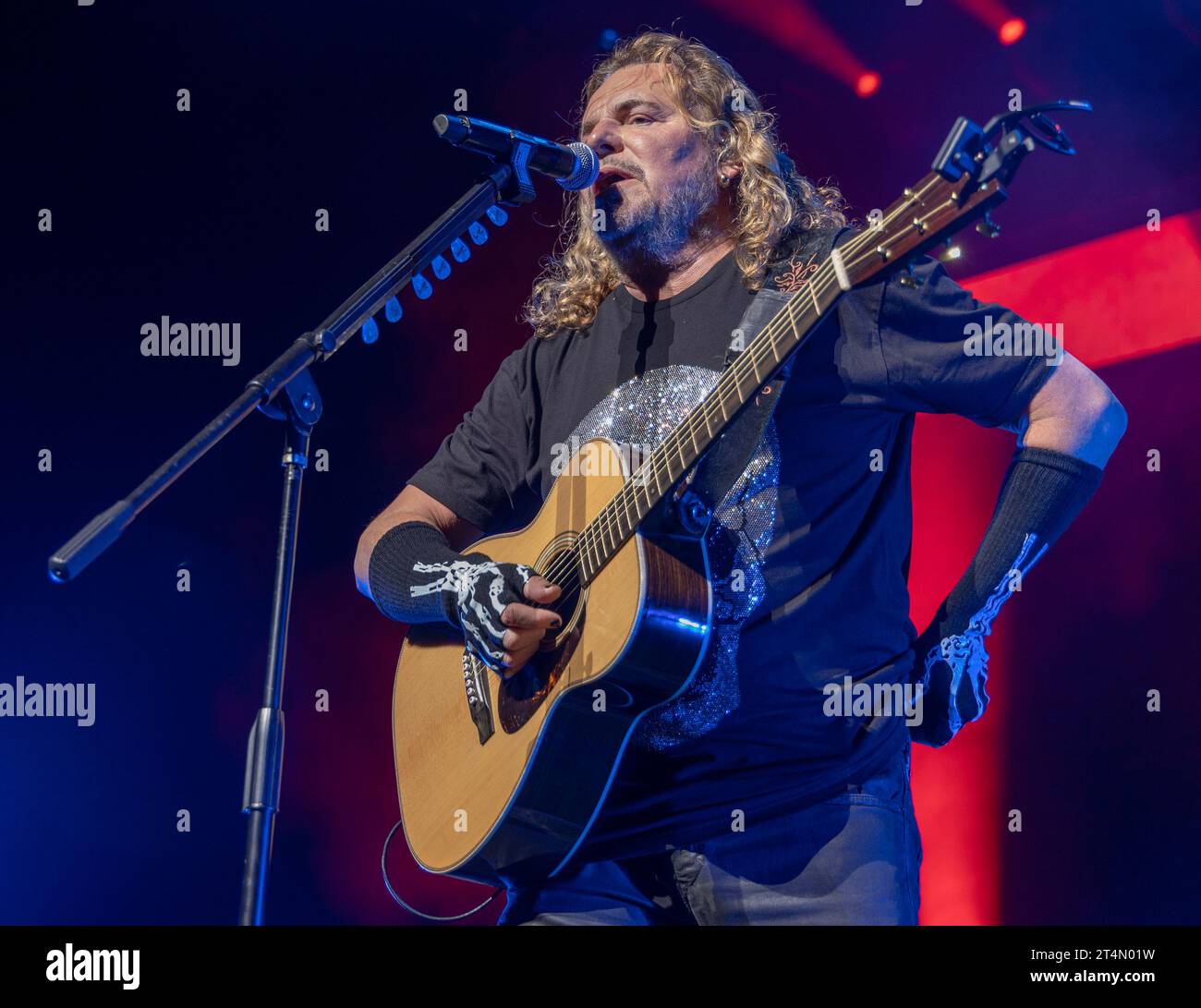 Hollywood, United States. 31st Oct, 2023. Members of Mana a Mexican pop ...