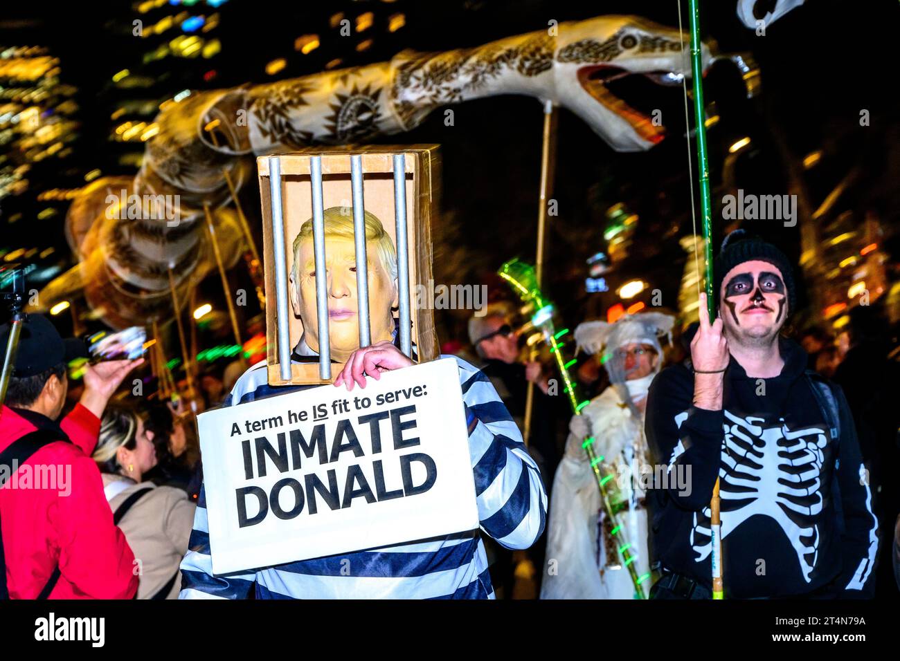 New York, USA. 31st Oct, 2023. A reveller wears a costume representing ...