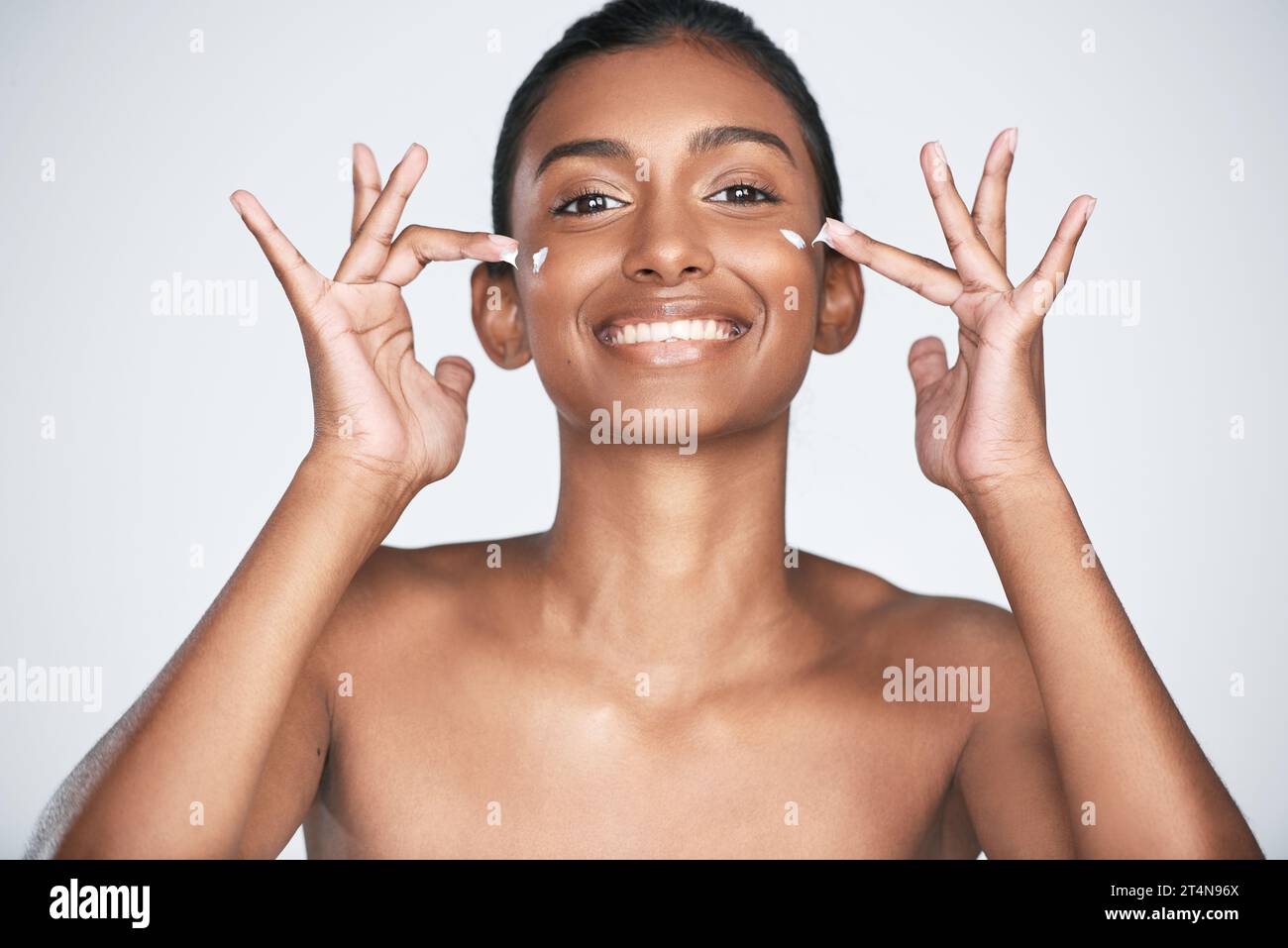 Theres nothing more beautiful than moisturised skin. a beautiful woman ...