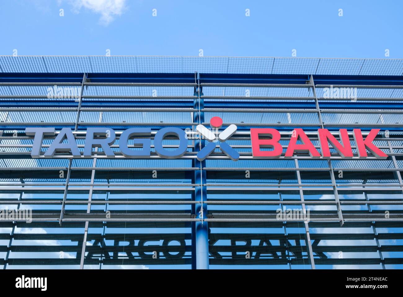 Targo Bank, sign and Logo at the facade Stock Photo - Alamy