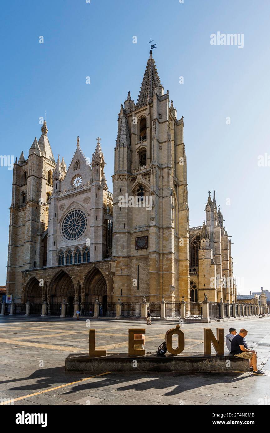 Gothic Cathedral, Leon, Camino de Santiago, Castilla y Leon, Northern ...