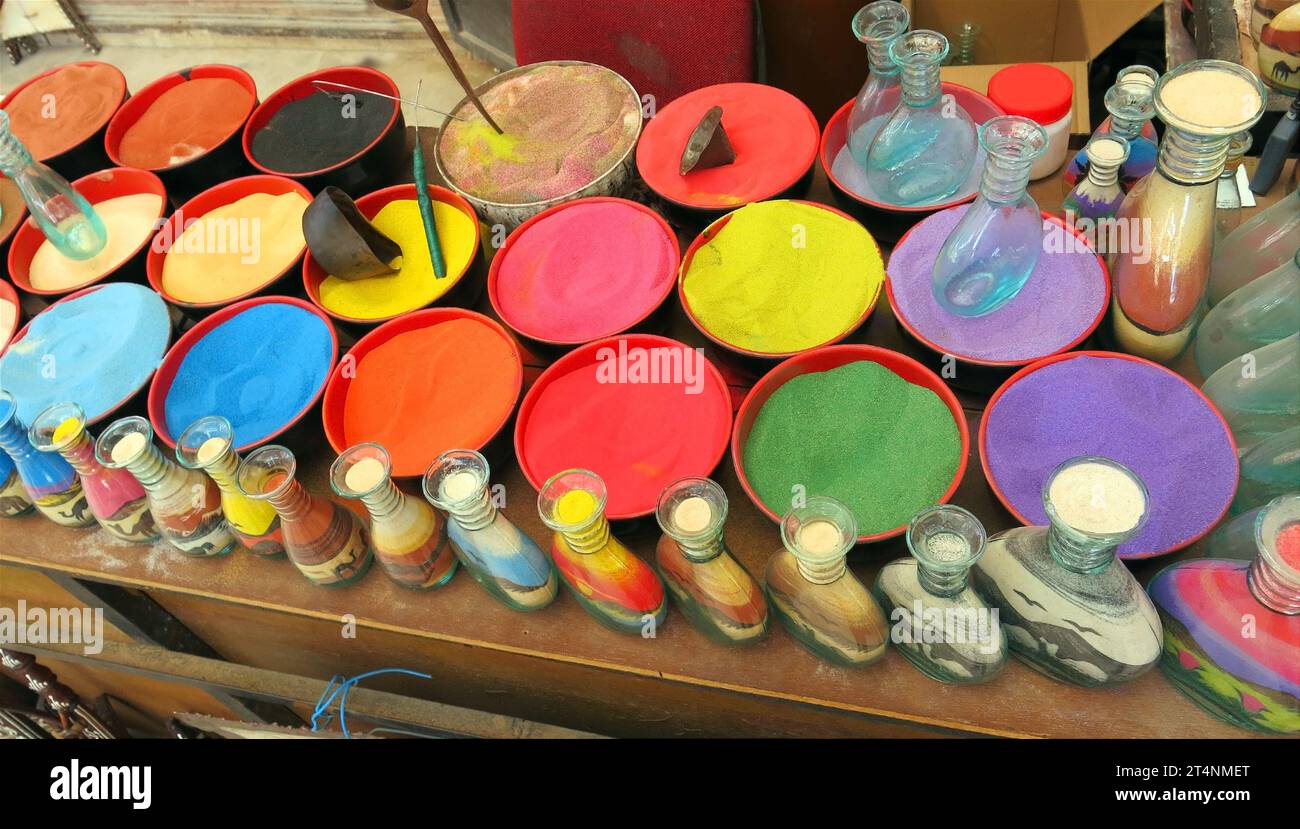 Dyes colours colouring pigment hi-res stock photography and images - Alamy