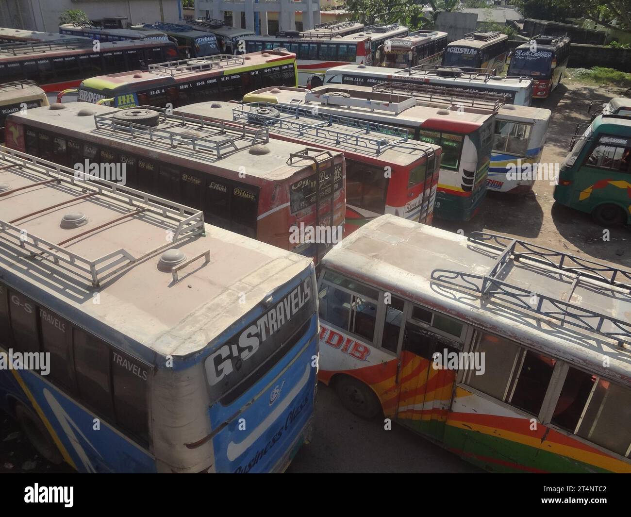 Inter district bus terminal hi-res stock photography and images - Alamy