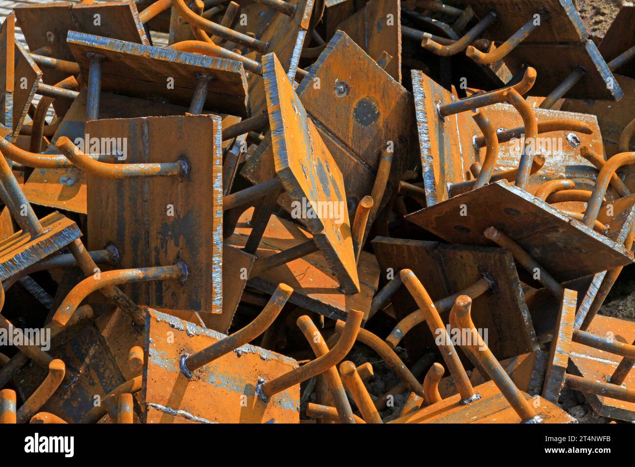 Metal components hi-res stock photography and images - Alamy