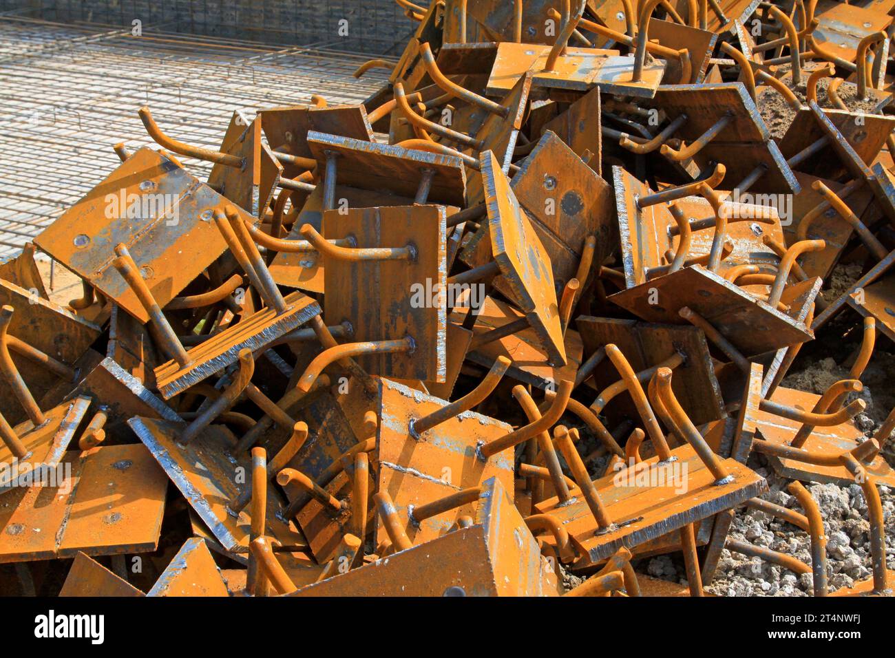 Metal components hi-res stock photography and images - Alamy