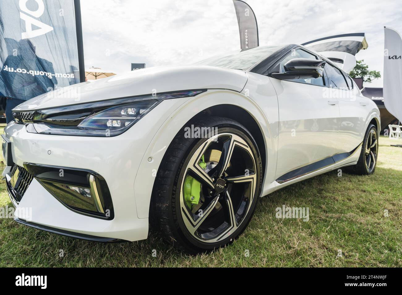 Nantwich, Cheshire, England, July 26th 2023. Close-up of a white Kia ...