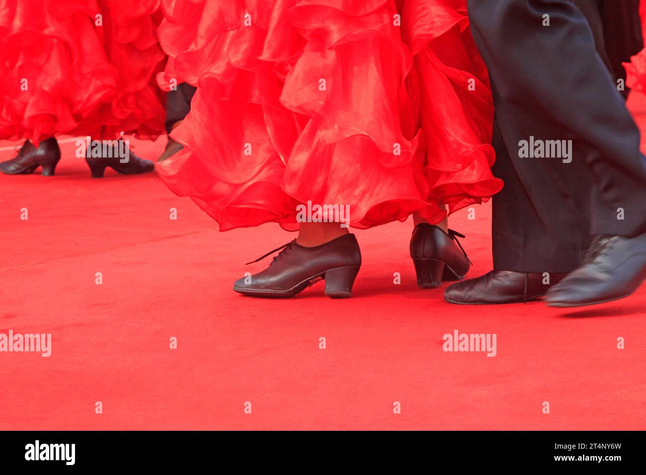 The red dance hi-res stock photography and images - Alamy