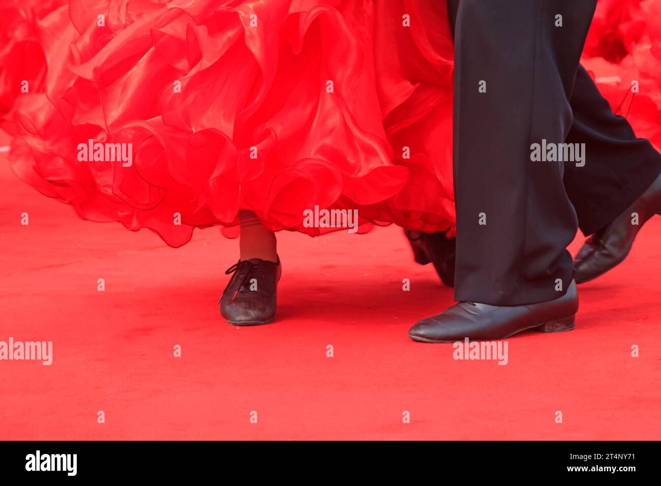 The red dance hi-res stock photography and images - Alamy