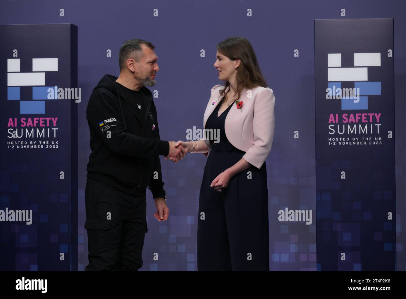 Technology Secretary Michelle Donelan greets Georgii Dubynskyi, Deputy ...
