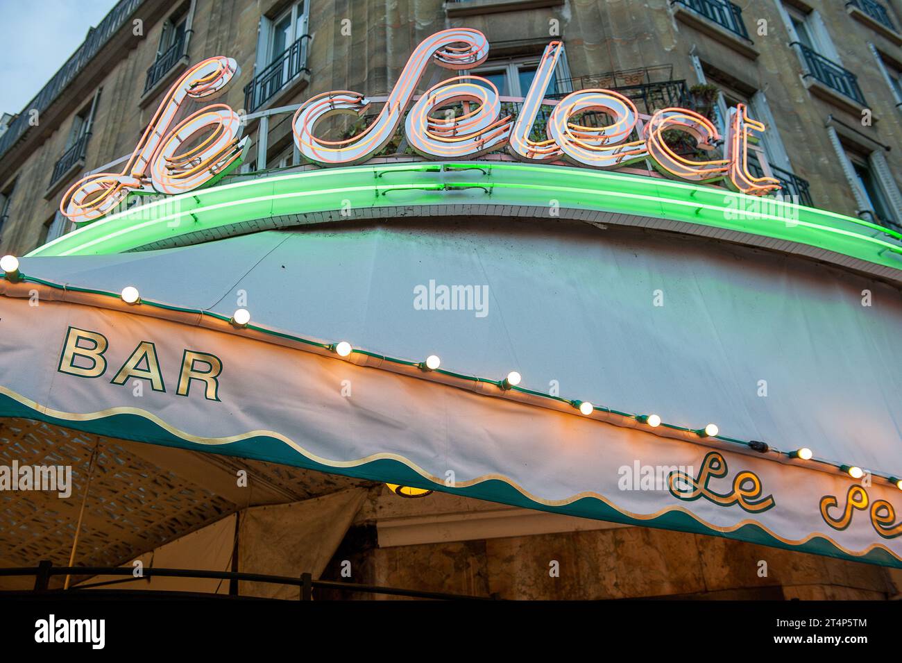 Le logo du restaurant hi-res stock photography and images - Alamy