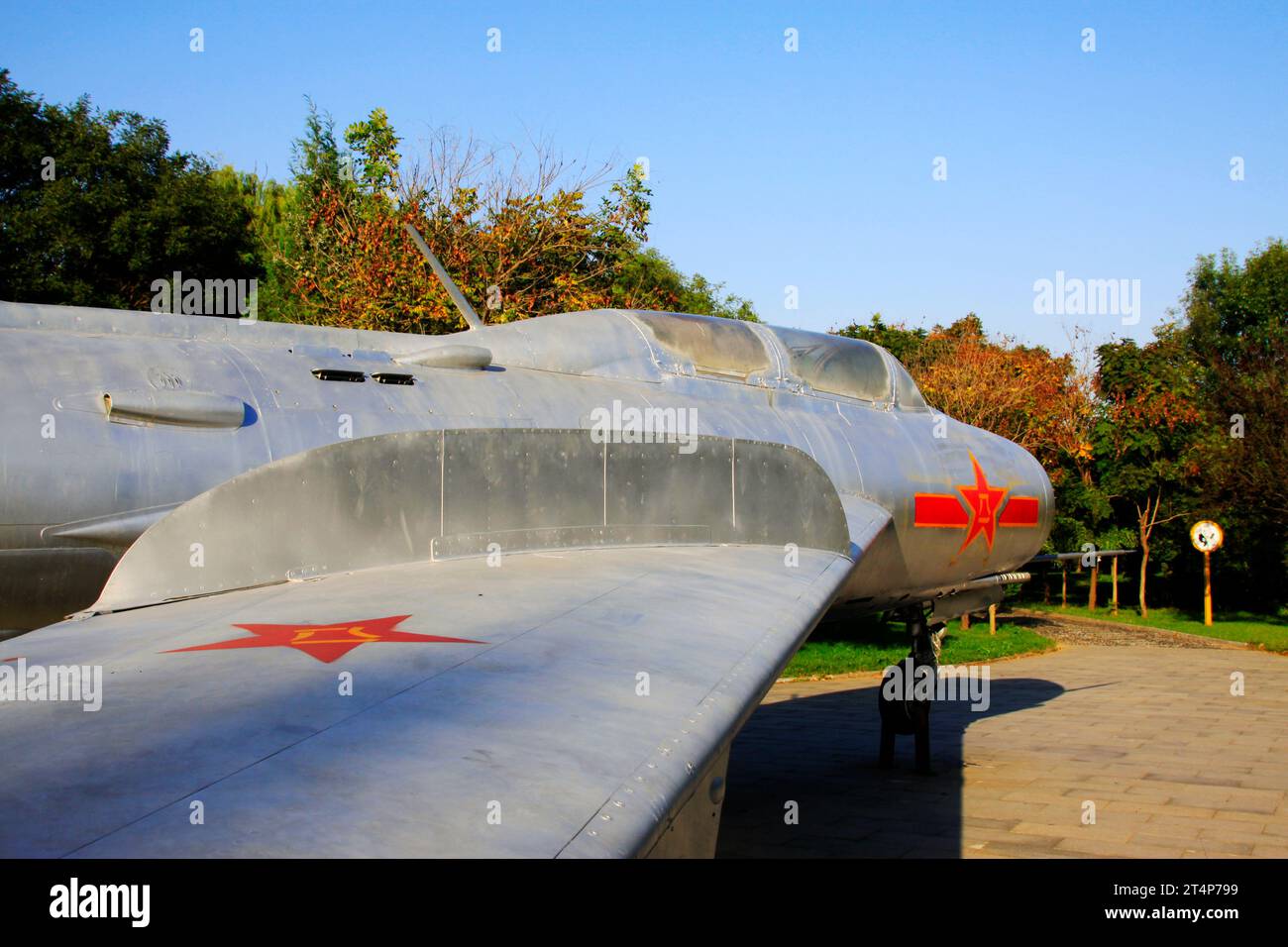 Chinese military jets hi-res stock photography and images - Alamy