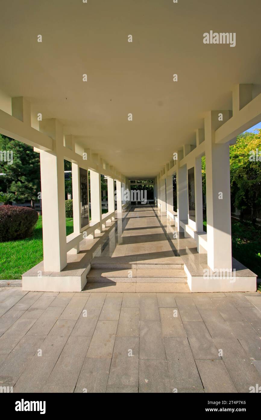 Corridor landscape architecture in a park Stock Photo - Alamy