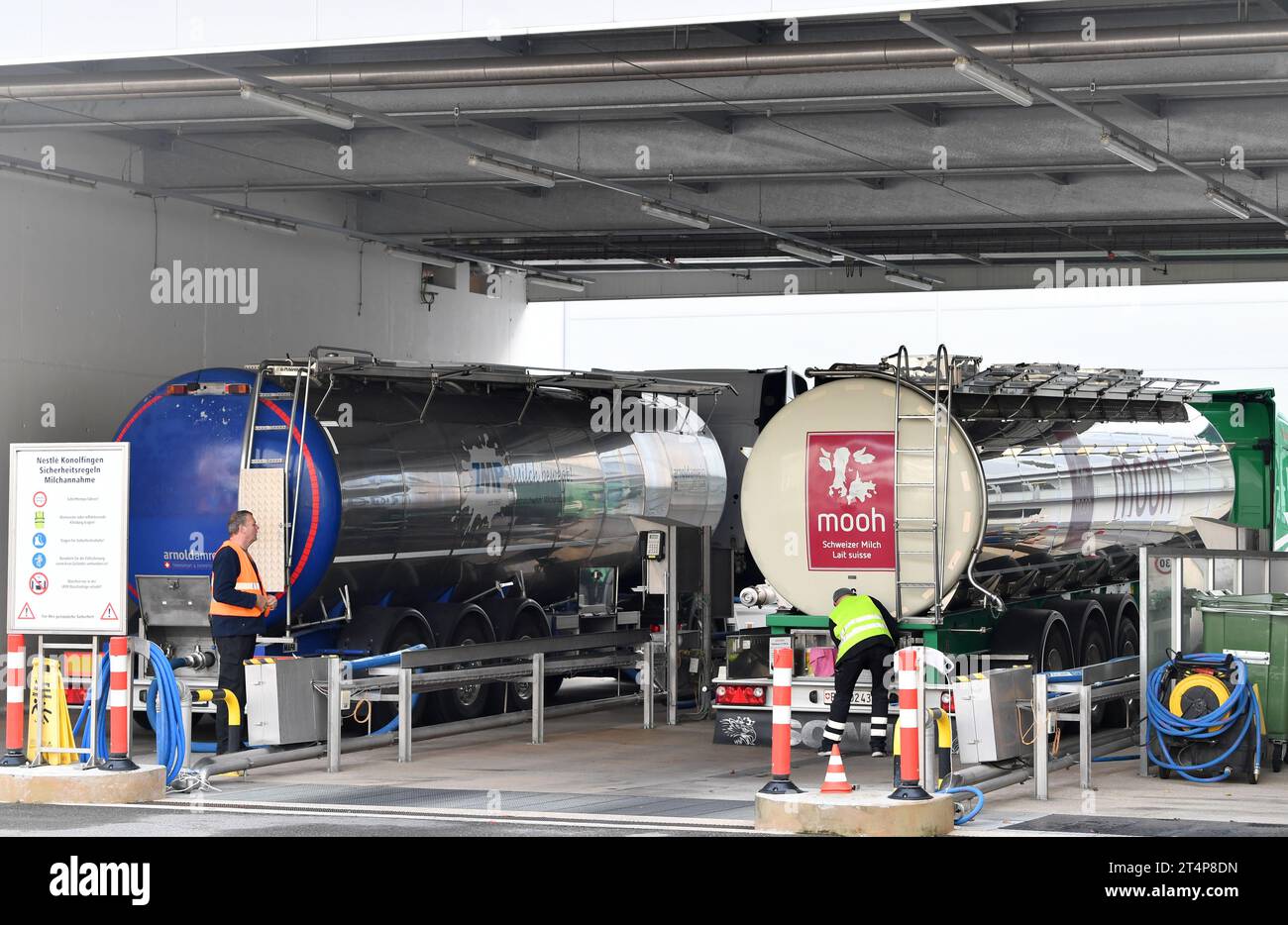 Nestle's milk hi-res stock photography and images - Alamy