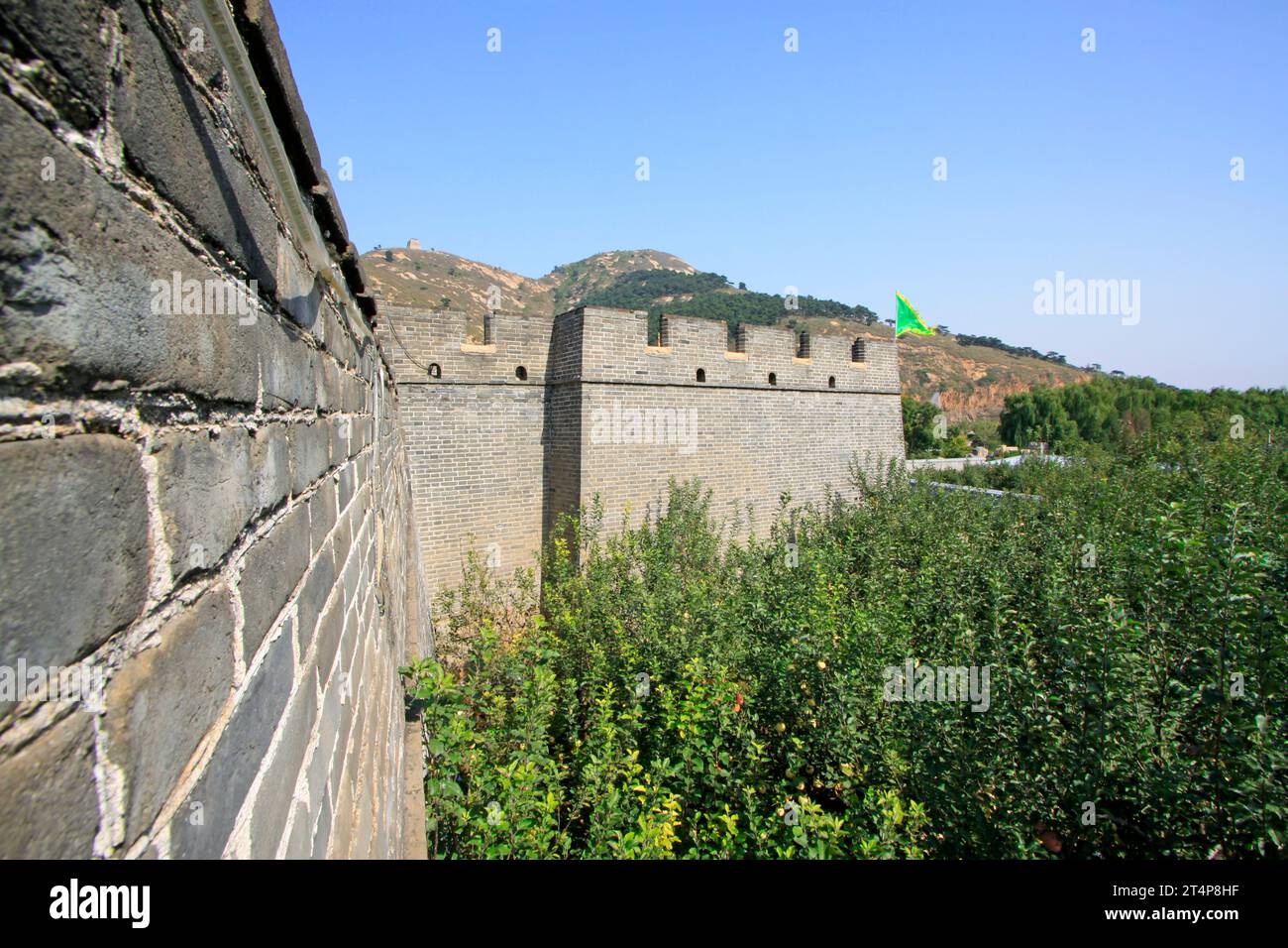 China's ancient defense wall Stock Photo - Alamy