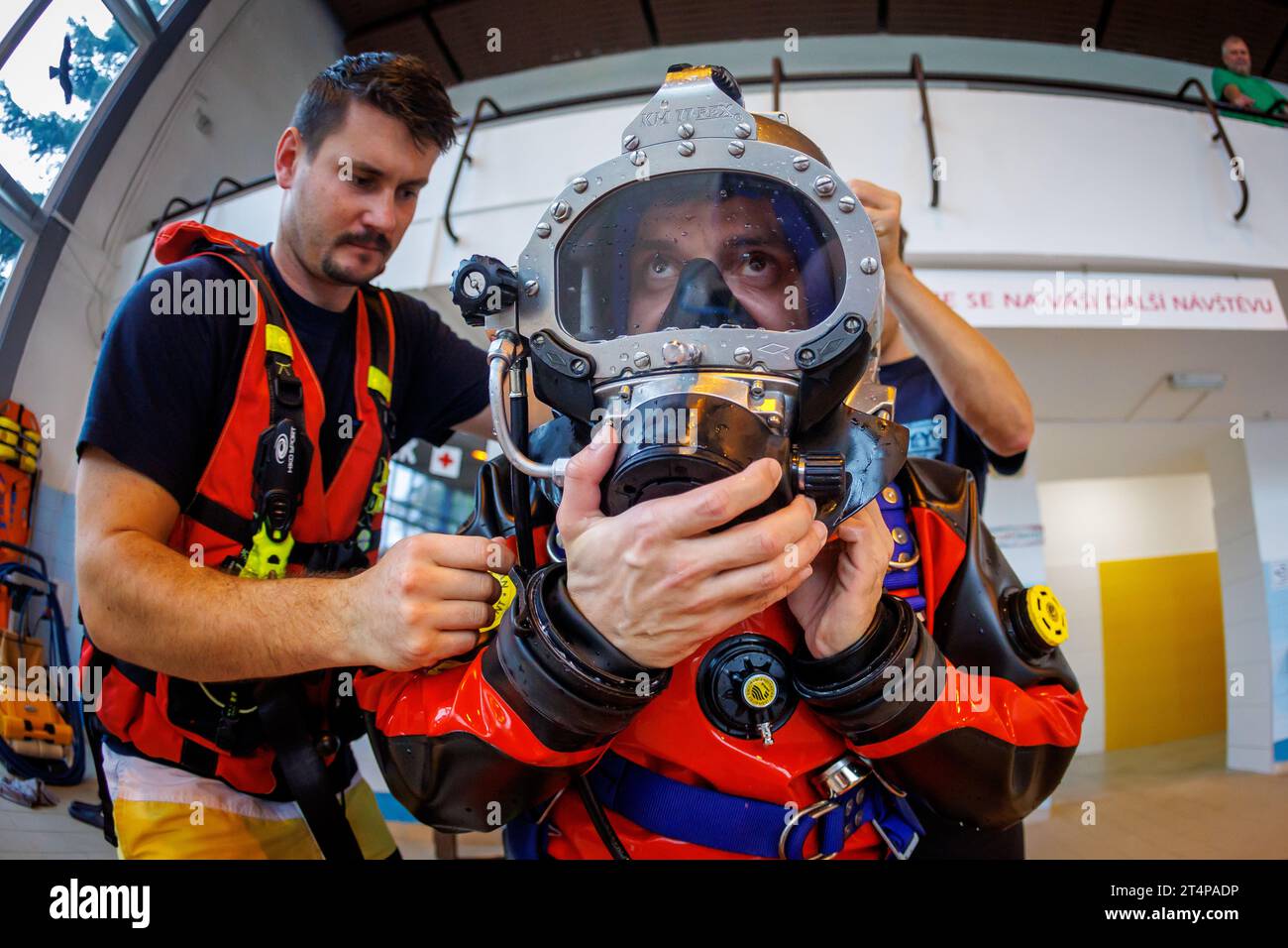 Practical parts of the Zero visibility diving, diver rescue training ...