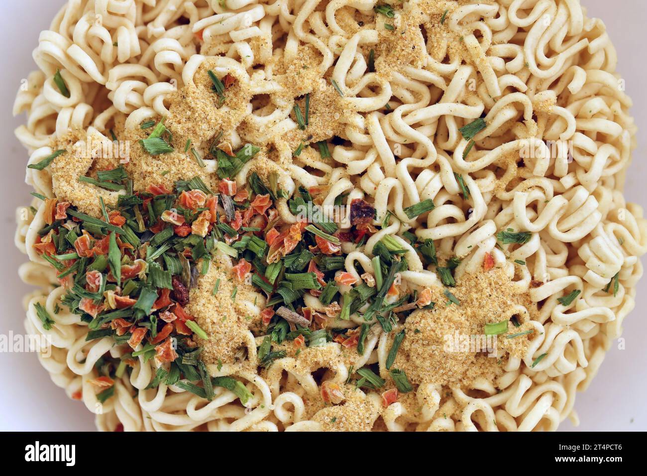 Traditional asian instant noodles texture for background close up ...