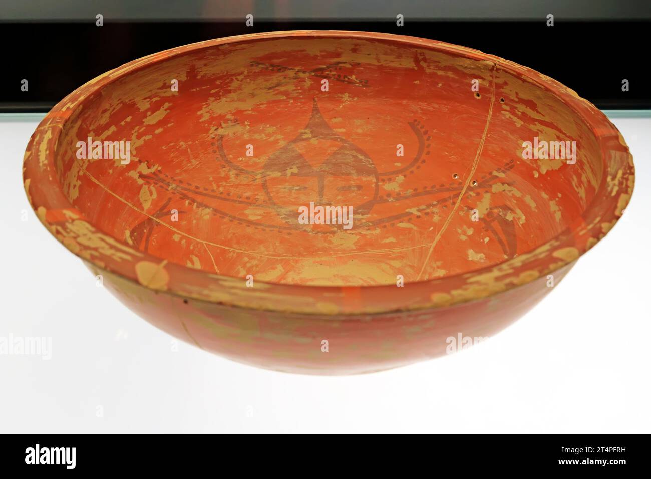 Chinese ancient pottery basin Stock Photo - Alamy