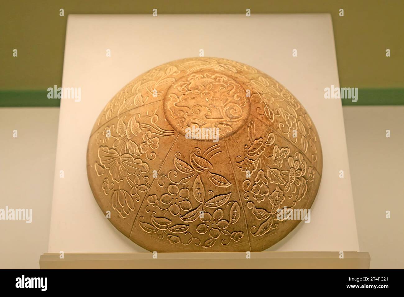Chinese ancient ceramic ware Stock Photo - Alamy