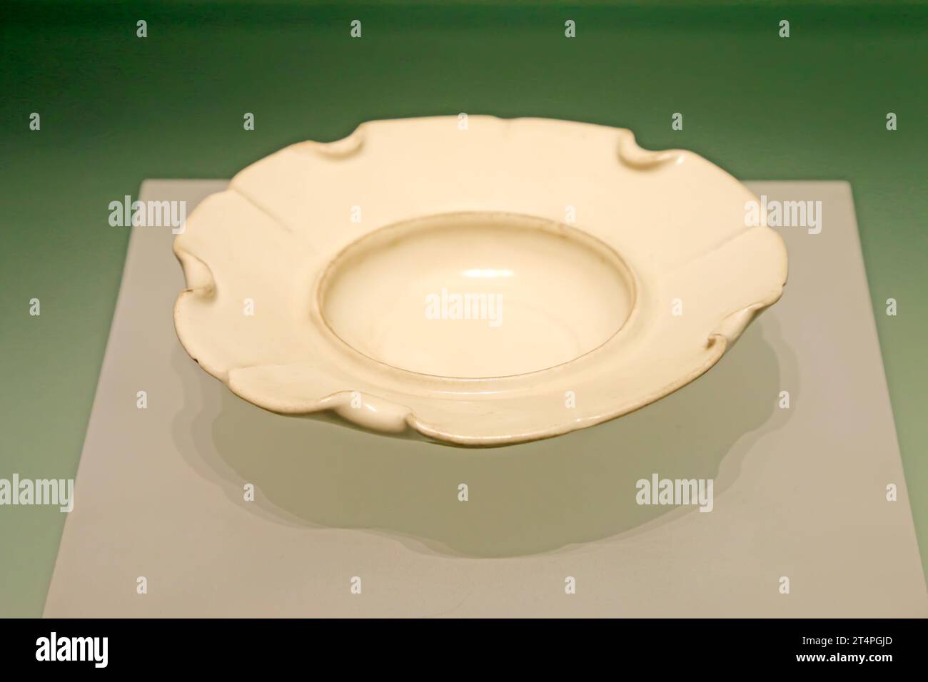 Chinese ancient ceramic ware Stock Photo - Alamy