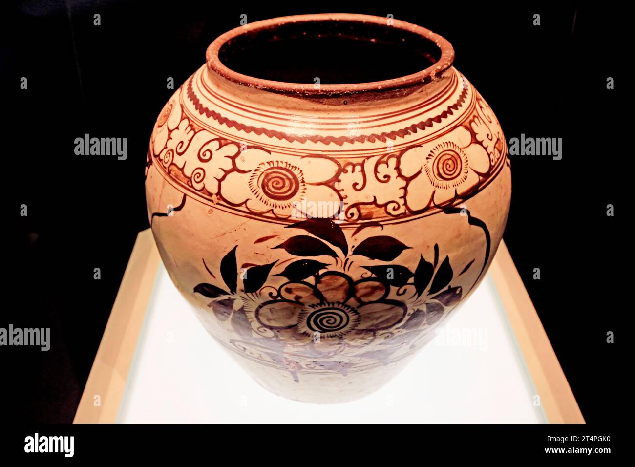 Chinese ancient ceramic ware Stock Photo - Alamy