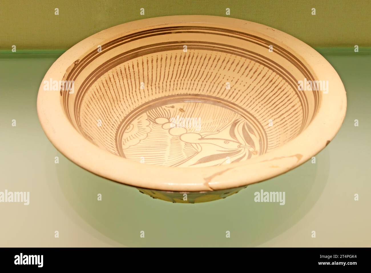 Chinese ancient ceramic ware Stock Photo - Alamy