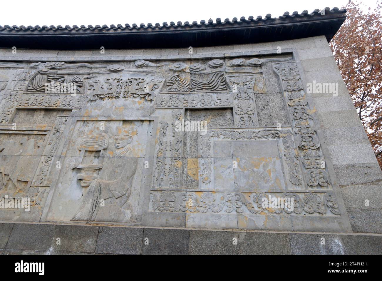 Exquisite chinese murals hi-res stock photography and images - Alamy