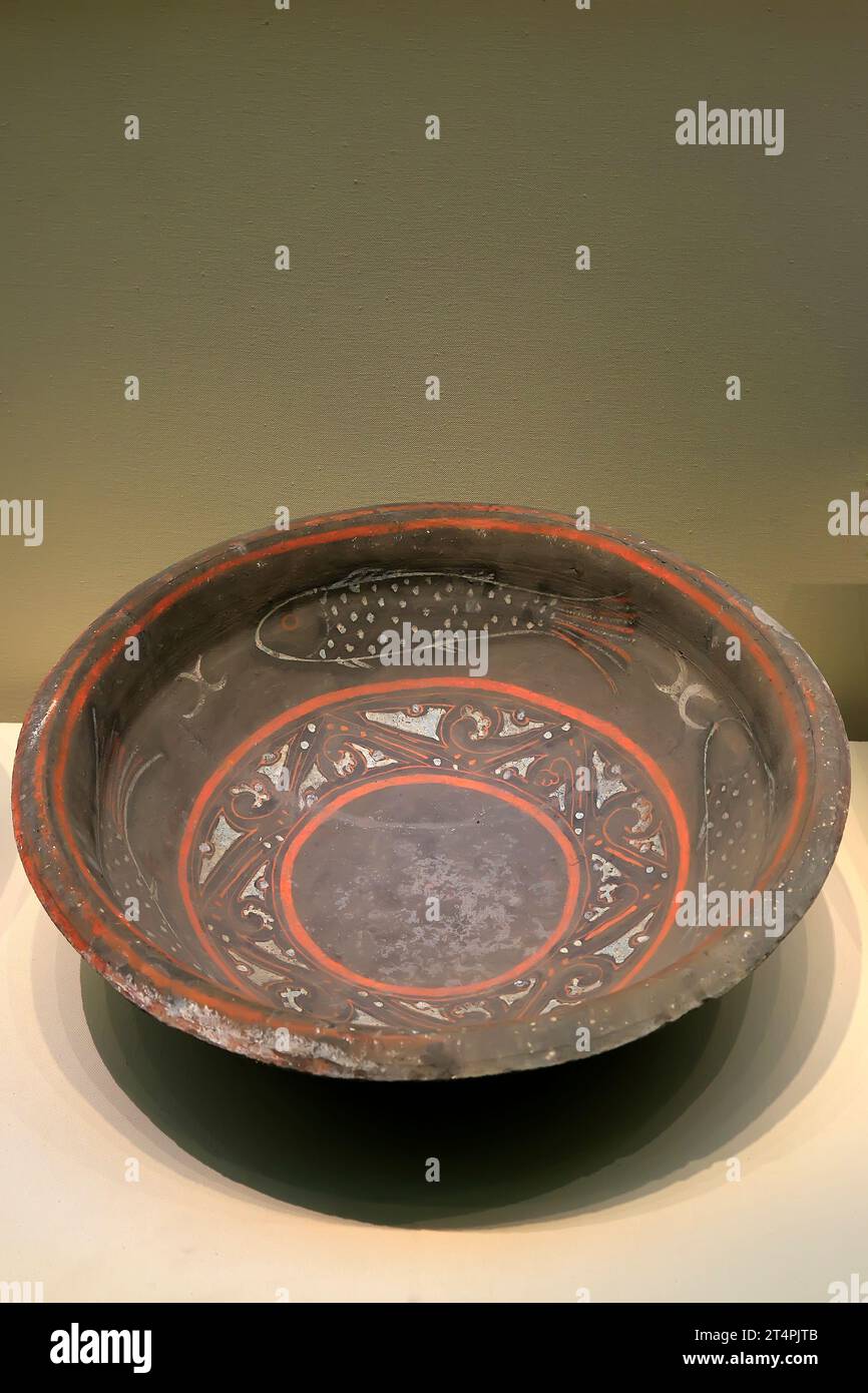 Chinese ancient ceramic ware Stock Photo - Alamy